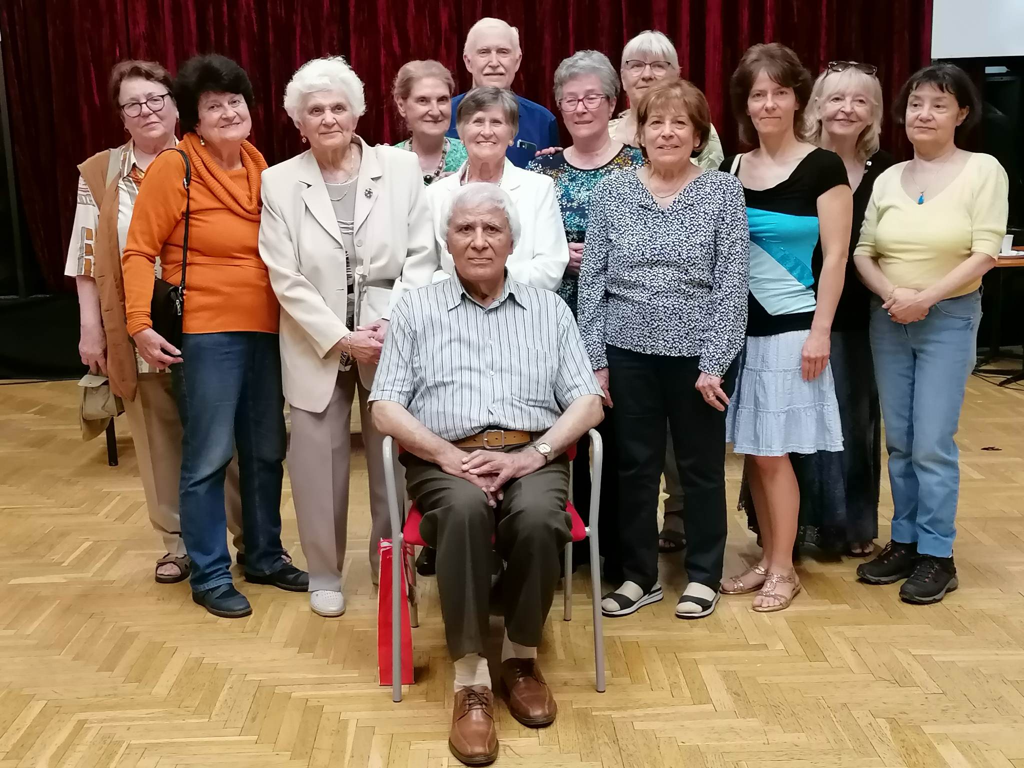 Kelenvölgyi Festőiskola Képzőművészeti Egyesület | KELENVÖLGYI ...